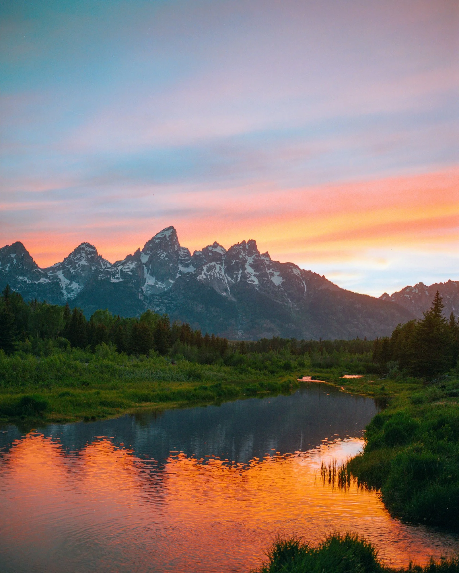 Nevin Johnson Splendidly shows off the Beauty of America - Them Frames