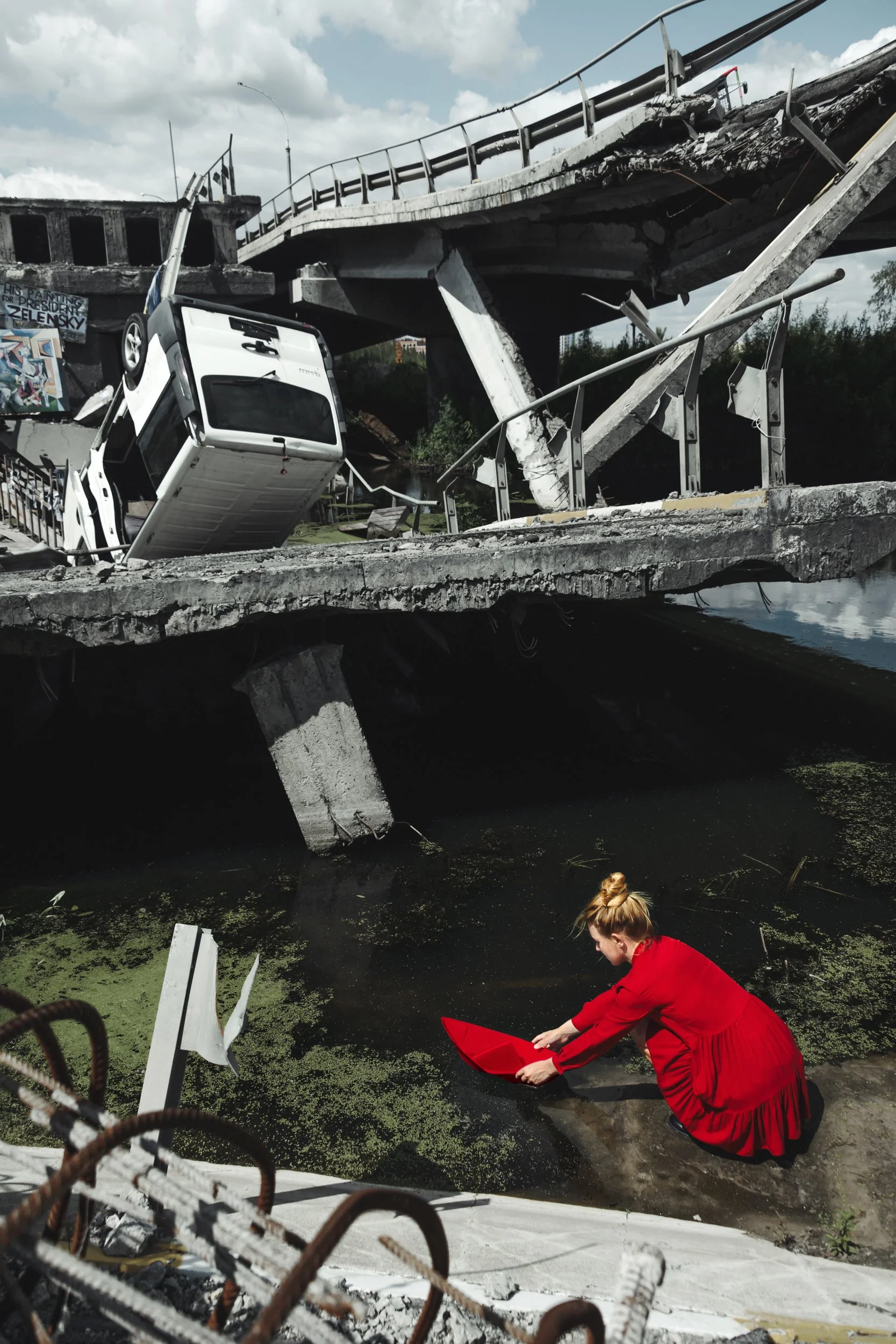 Lina Chu’s Photographs Find Beauty even within Pain - Them Frames